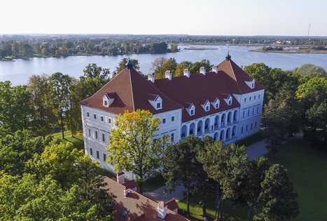 Birzai Castle | Atostogos kaime